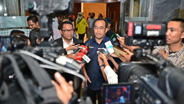 Menhub Akan Tindak Tegas Pelaku Candaan Bom Menhub Akan Tindak Tegas Pelaku Candaan Bom